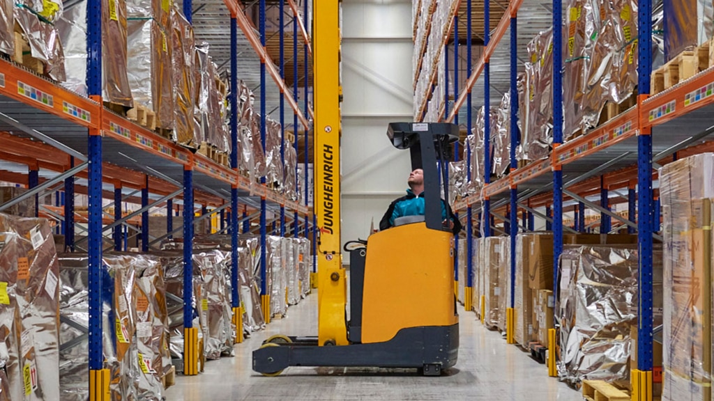 Pharma Logistics - [EN] Rutges Cargo Europe